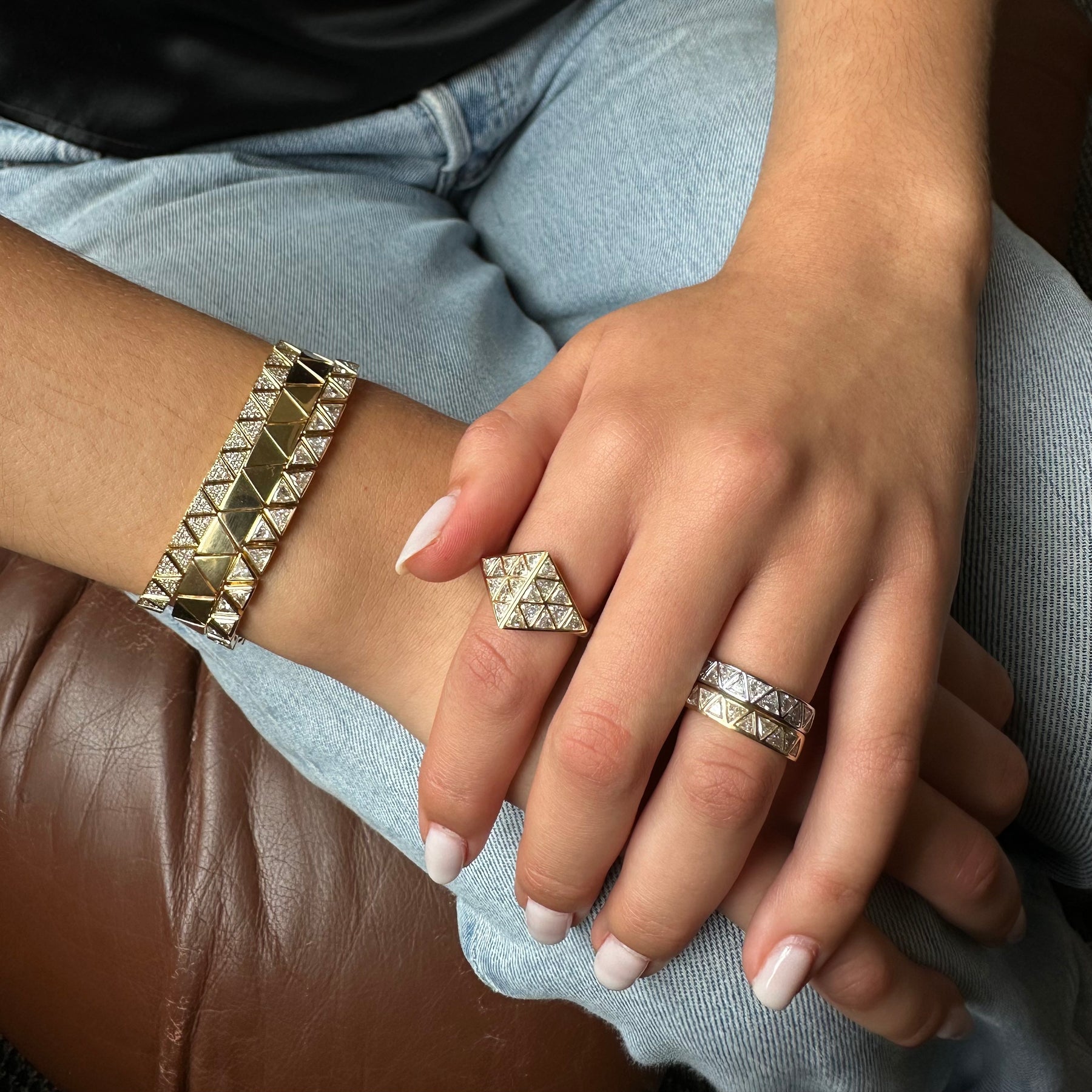 BEZELED TRILLION DIAMOND BRACELET – Anita Ko