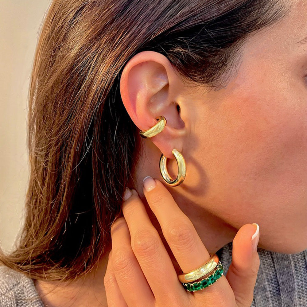 COSMO HOOPS – Anita Ko